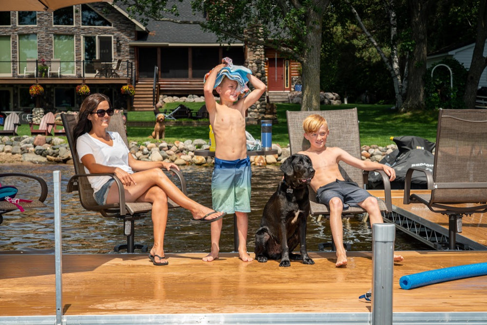 FLOE Floating Docks - Lakeshore Equipment Company